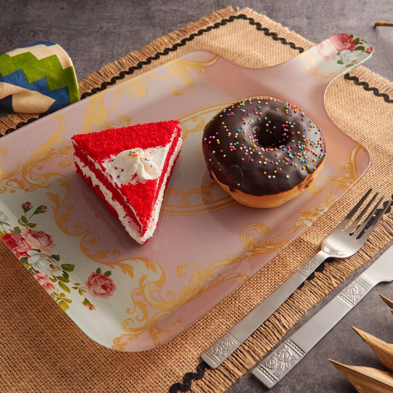 Chic Glass Plates: Stylish Designs for Snacks, Desserts, and Gifts